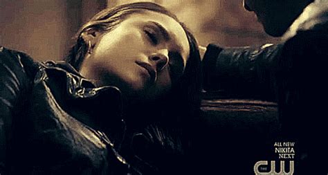 Klena Gifs Elena Klaus Photo Fanpop