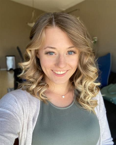 Big Smile For Selfie Sunday 😀 R Freckledgirls