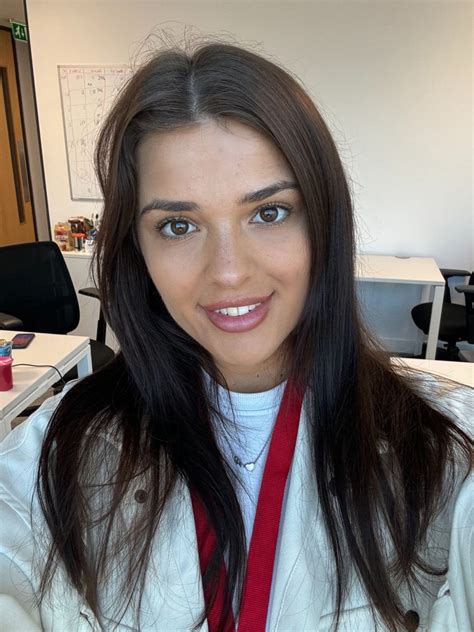 Hybrid Working🏠🤼👇 For Me Personally I Loooove Having The Option To Bethany Carter