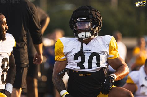 Steelers Receive Thrilling Update On Jaylen Warrens Week 1 Injury Status