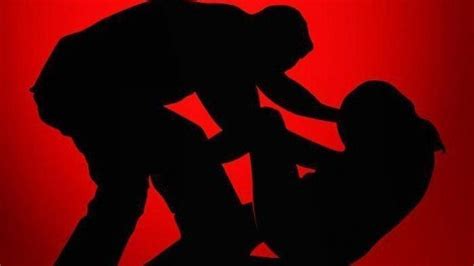 Video Gadis 16 Tahun Jadi Budak Nafsu 9 Pria Tak Berdaya Setelah Dicekoki Miras Hingga Teler