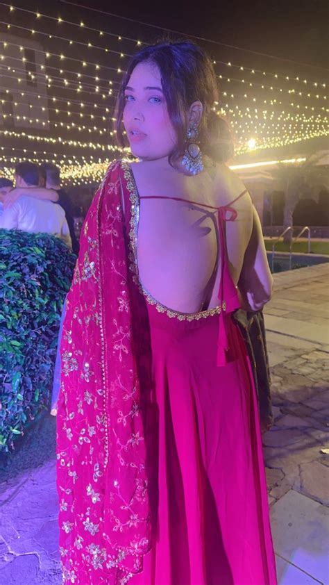 Diwalivibe Simran Siddle