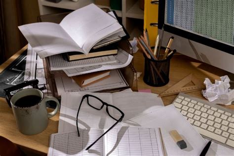 10 Signs Of Maladaptive Perfectionism To Look Out For Psychologia