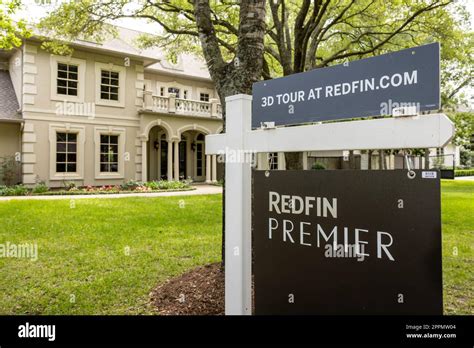 Redfin Sign