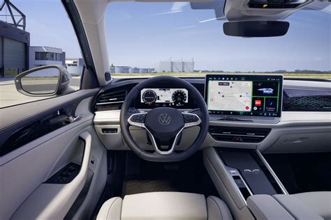 Svetová Premiéra Toto Je Nový Volkswagen Passat Variant