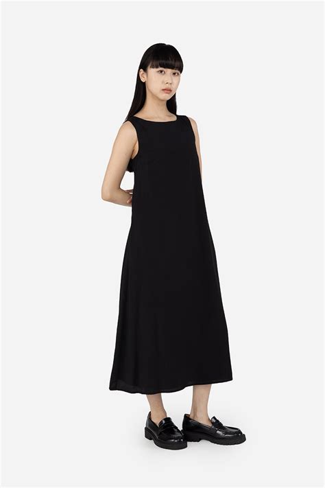 Mayve Dress From There On