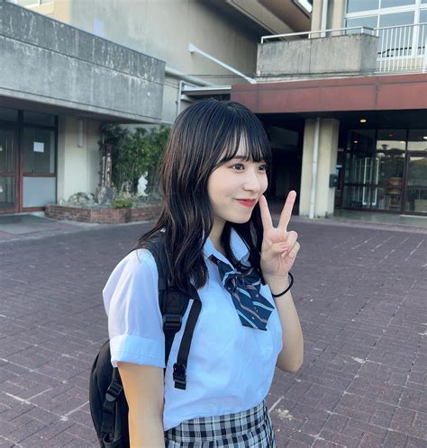 関 桃花 秋よ早く来ておくれ🍁🍂 Youtubeショート載せたので見てねん👀 Instagram