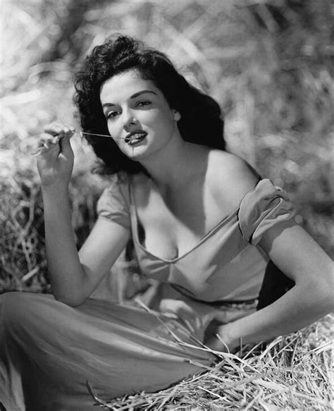 Hollywoods Jane Russell Is Epitome Of Elegance In Unearthed Photos