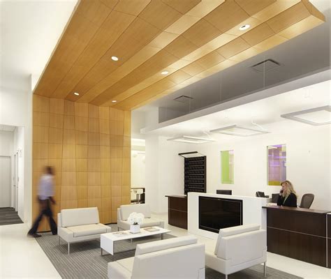 Transitions Moulding At Ceiling