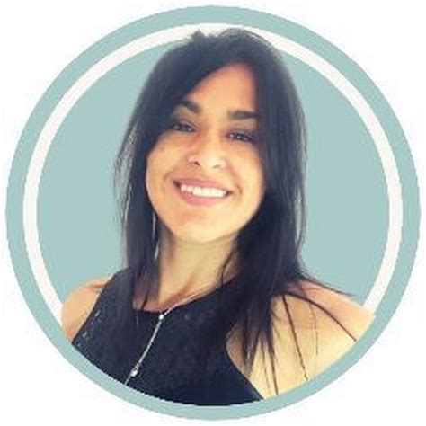 Roxana Castañeda Youtube