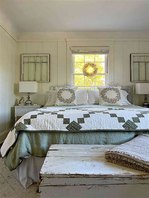 28 Shabby Chic Bedroom Ideas To Inspire Your Designs