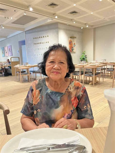 Gma News Apat Na Gabi Nang Natutulog Sa Gilid Ng Kalsada Ang Mga Binahang Residente Ng Brgy