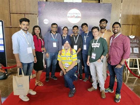 rashi saini on linkedin networking