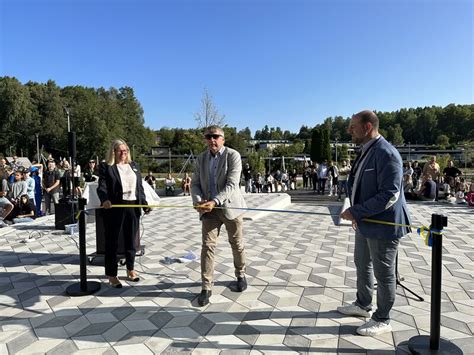 Fågelsångens Skola Det är Inte Varje Dag Man Får Möjlighet Att Inviga En Helt Nybyggd