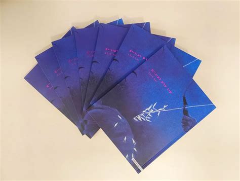 יעל חובב חשוב לי לתקוע בציור נעץ של עכשיו מגזין פורטפוליו