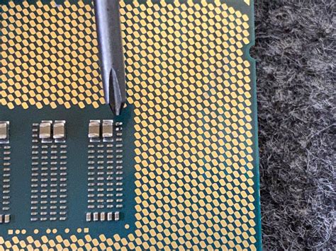 送ゆうパケ250円 Intel Xeon E7 8855v4 2 10ghz Sr2s9 Socket2011 3 チップコンデンサ欠 未チェック Xeon ｜売買されたオークション情報