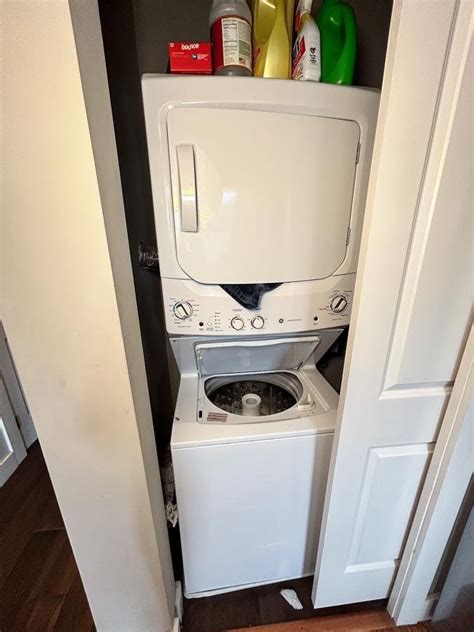 208 E Biddle — Teacher Props