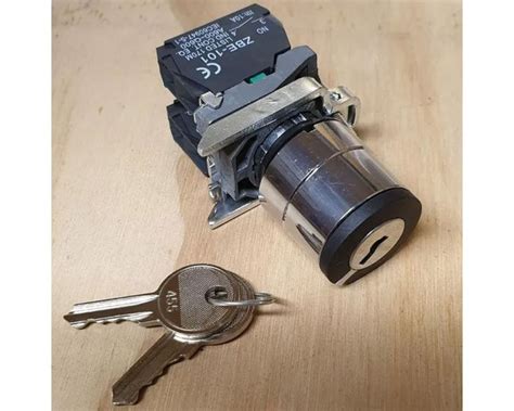 Key Switch Assembly 2 Position Stay Put With 2 No Contact Blocks