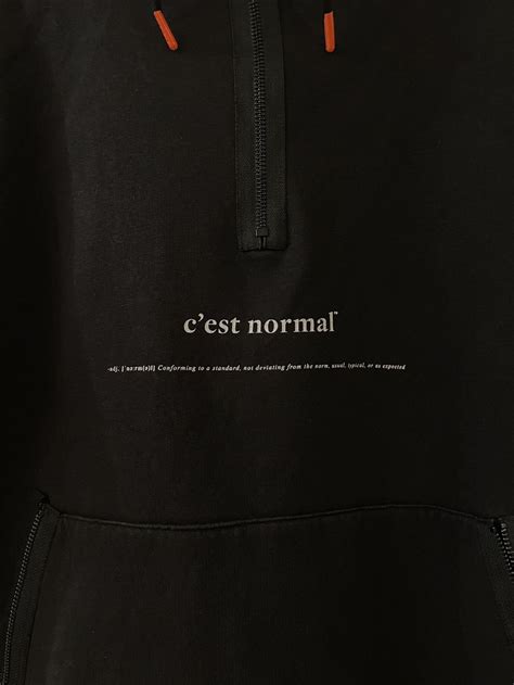 Designer × Streetwear Limited Edition Cest Normal Black Half Zip