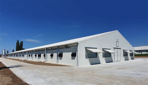 Roxell Feed Storage Bins Age