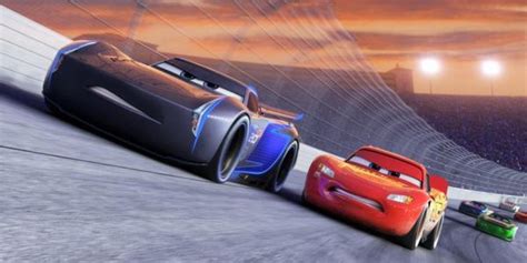 New Cars 3 Trailer Gives Us Our Best Look Yet At Lightning Mcqueens