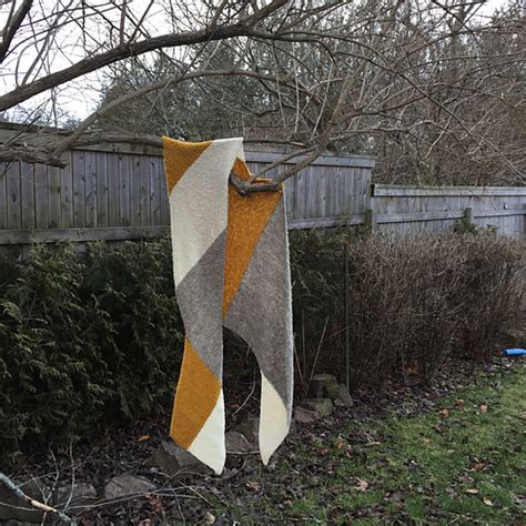 Ravelry Broken Tile Pattern By Claudia Eisenkolb