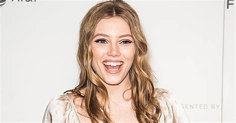 Stranger Things Star Grace Van Dien Reveals Hollywood Producer