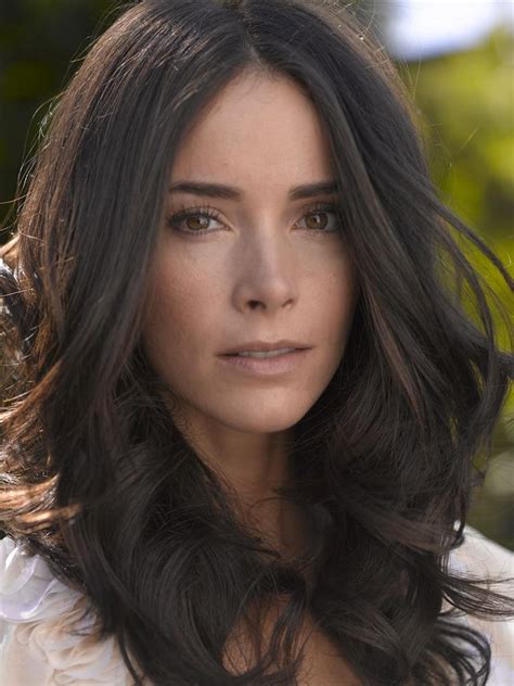Actress Abigail Spencer Will Host The Second Annual Georgia