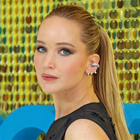 Who Is Jennifer Lawrences Famous Husband Cooke Maroney Hello