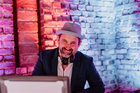 Onsite Fotoshooting Mit Der Award Winning Fotografin Jenny Egerer Dj Matthias Landsleitner