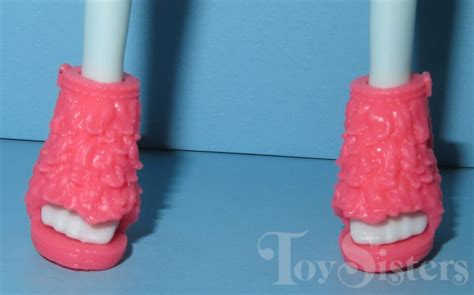 Ever After High Dragon Games Featherly Toy Sisters