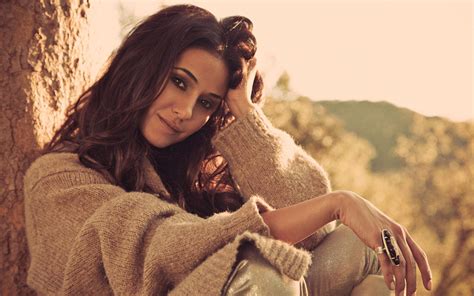 Emmanuelle Chriqui Photoshoot