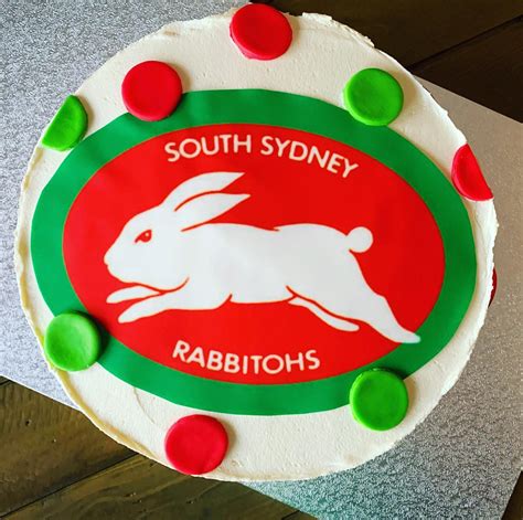A Rabbitohs Themed Cake For One Of Our Baked On Botanic