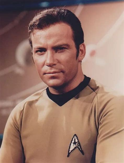 Captain Kirk Star Trek Captains Star Trek Crew Star Trek Tv