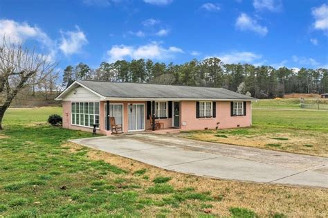 93 Euharlee St Taylorsville Ga 30178 Mls 7342610