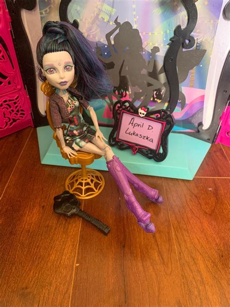 Monster High Elle Eedee Dolls Mercari