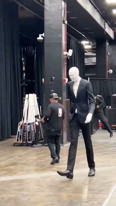 Victor Wembanyama Killed His Halloween Costume 🎃 Nba Halloween