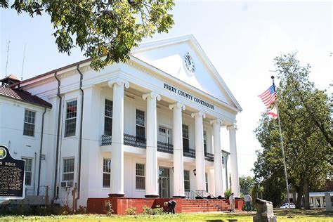 Perry County Courthouse Ii Marion Alabama Artofit