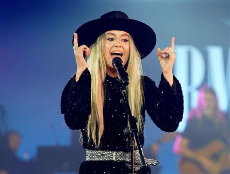 5 Lainey Wilson Music Videos Everyone Should Watch Backstage Country