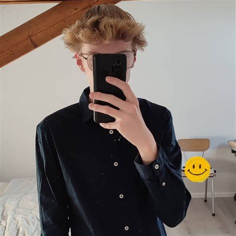 𝐀𝐚𝐫𝐨𝐧 Aaronvrt • Threads Say More