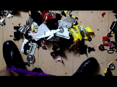 Crushing Big Cars Crushing Boots Crushing Cars Destruction Racing Car Crush Racing Car To