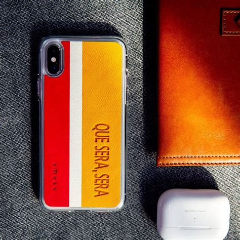 Smass 스매스 레터링 커스텀 케이스 라인 ⠀ 프린트가 아닙니다 3가지 인조가죽을 서로 맞붙여서 Facebook