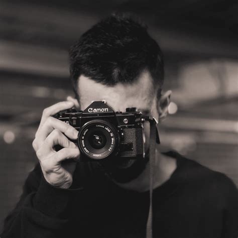 تیوال دانیال ابراهیمی