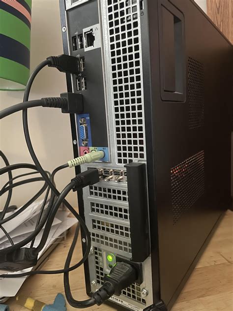 My Computer Is Being Dumb And Refusing To Turn On I Have No Idea What