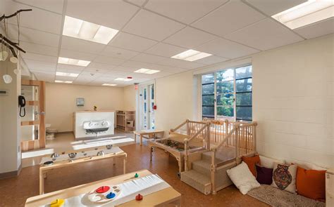 Yale University Curtis Hall Daycare H F Lenz