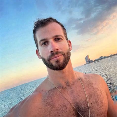 Daniel Henson Danielghenson • Instagram Photos And Videos