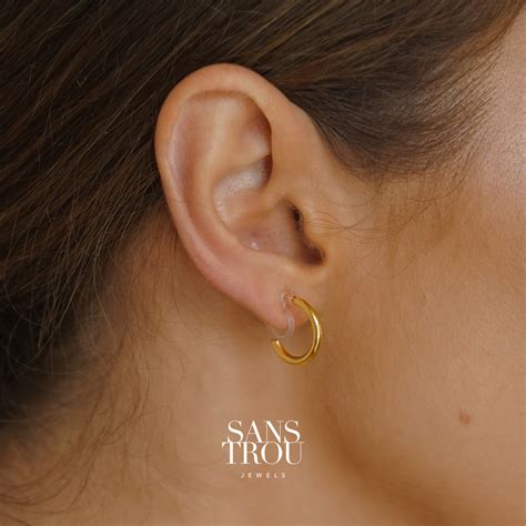 Kehlani Clip On Hoop Earrings Sans Trou