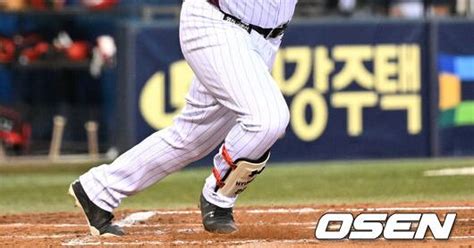 사진 김현수동점이다 조선비즈