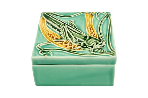 Buy Box Grasshopper For 15500usd Bordallo Pinheiro