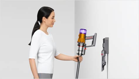 Penyedot Debu Tanpa Kabel Dyson V12 Detect Slim Fluffy Dyson Indonesia